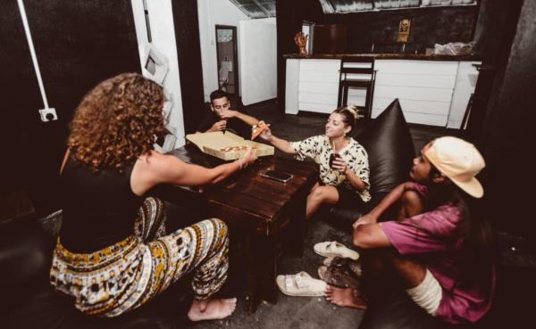 House Of Wolves Hostel - Pantai Cenang