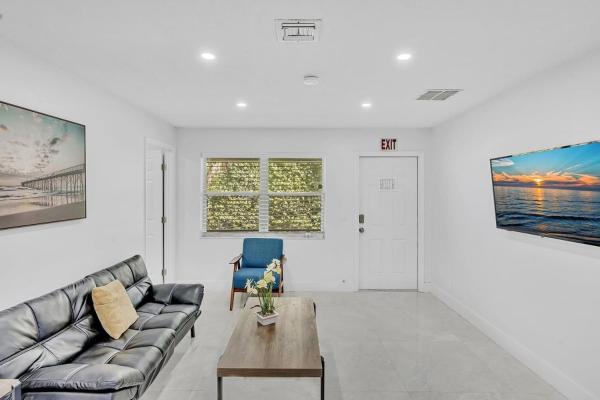 New 2 Bedroom Hollywood Beach And Hard Rock Lb1 - Hollywood, FL