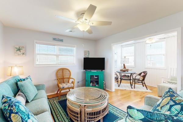 Sea View Cottage - North Topsail Beach