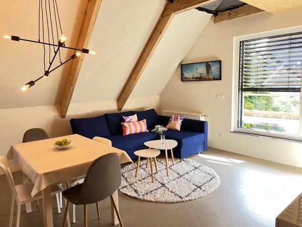 Quiet & Cozy Apartment Near Airport Ber, Free Wifi & Parking #Rechts - ベルリン