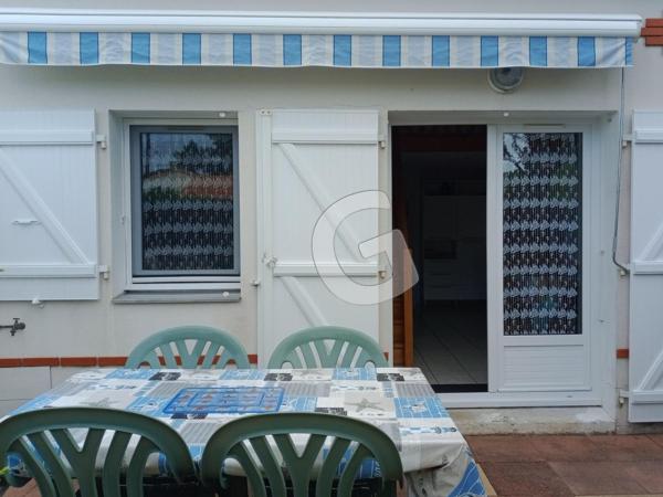 Pavillon 5 Pers. Avec Piscine, à 200m De La Plage à La Tranche-sur-mer - Fr-1-357-332 - La Tranche-sur-Mer