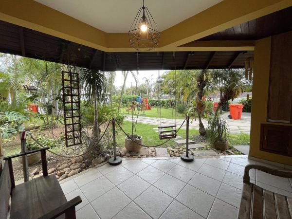 Belíssima Casa A 300m Da Praia Da Cachoeira - Florianópolis
