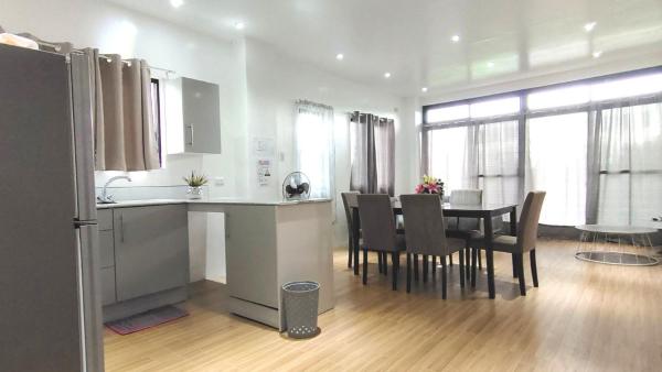 Rice Field View Apartment - Ormoc