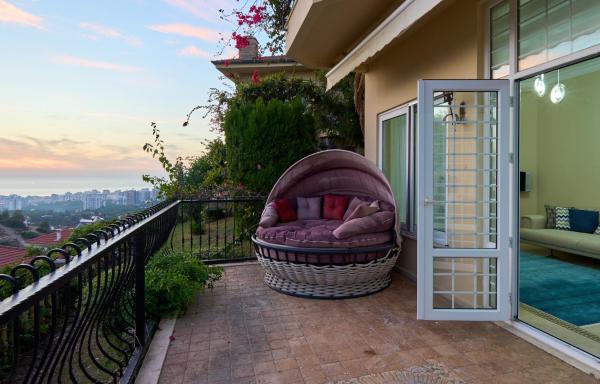 Villa In Goldcity Tourizm Complex - Mahmutlar