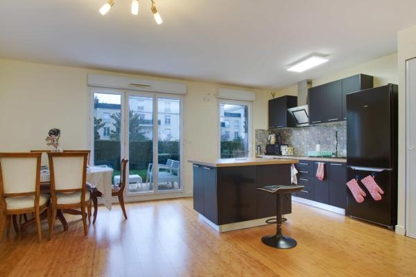 Cute Garden Apartment - Disneyland Paris - Montévrain
