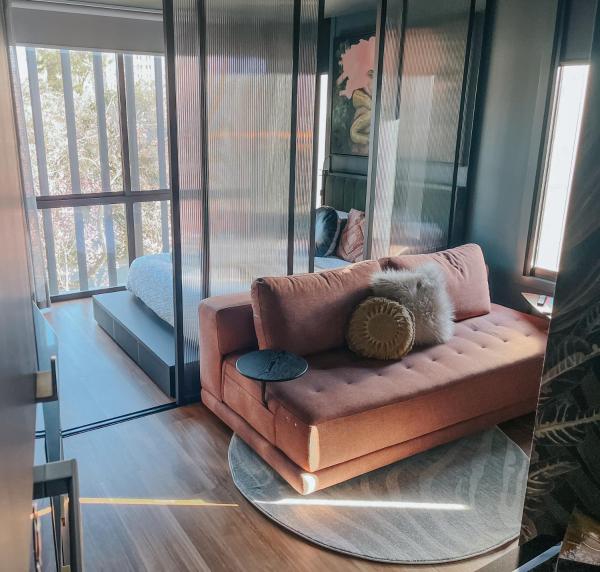 Green Rooms Braddon - Themed Micro Apartments In Canberra's Trendiest Neighborhood - Belconnen