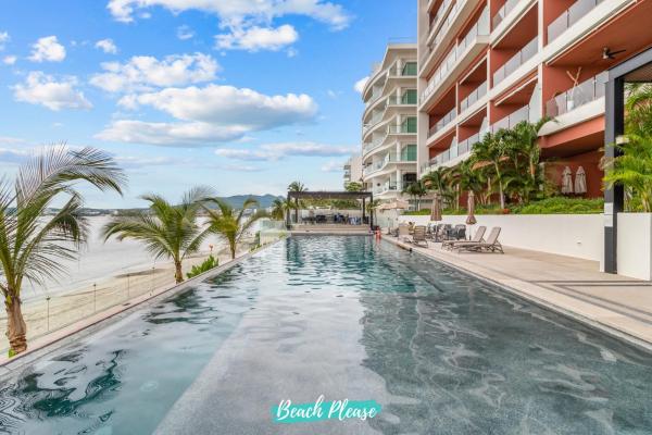 Casa Del Mar Bucerias - Beachfront Condos - Bucerías