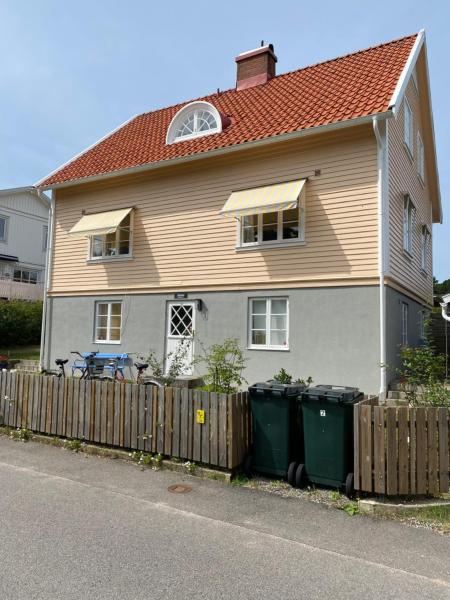 Solhyddan, Tvårumslägenhet I Villa Nära Havet - Båstad