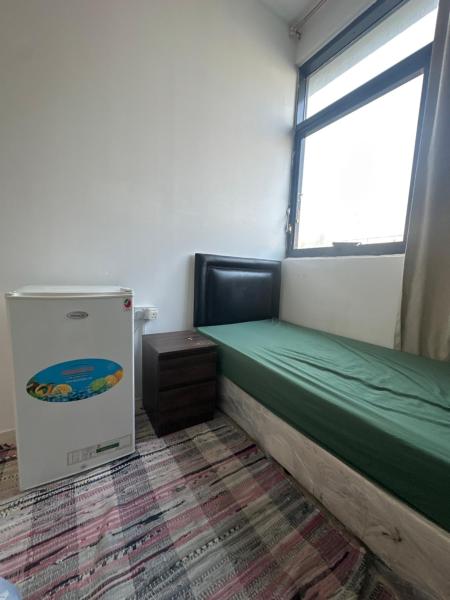 Al Najda 04 For Men Only - Abu Dhabi