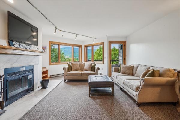 Highridge Condo Unit B10 - Vermont