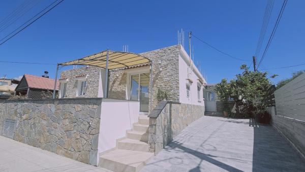Stay Synergy House - Limassol