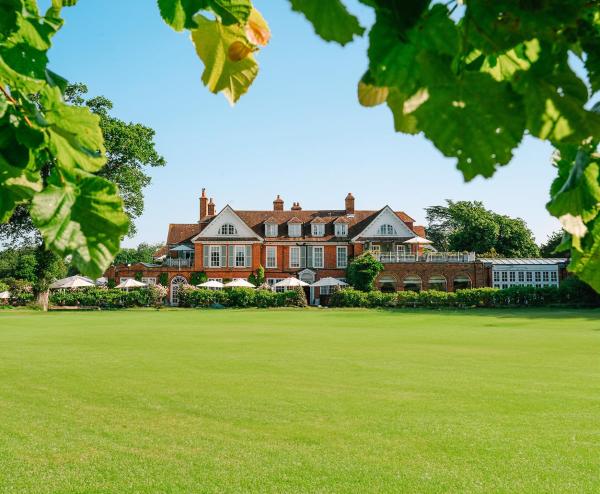 Chewton Glen Hotel - An Iconic Luxury Hotel - Hampshire