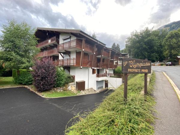 Appartement Avec Balcon à Praz-sur-arly 40 M² Vue Montagne - La Clusaz