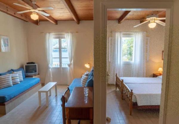Kioni Apartments - Fiskardo