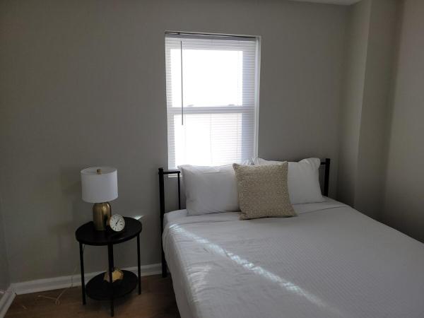 Davenport Dwelling Unit 9 Midtown 3bd - Omaha, NE