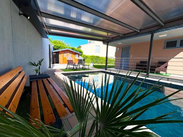 Villa Dambo Mit Pool , 4 Sterne - Sveti Martin na Muri