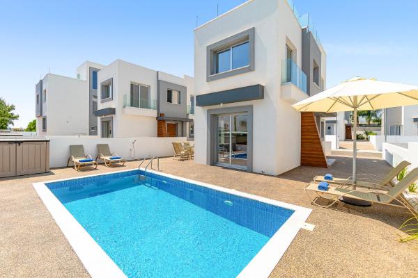 Villa Seabreeze Artemis By Ezoria Villas - Protaras