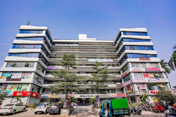 Hotel Skycity, Best Luxurious Hotel Ac Rooms In Surat - Surat