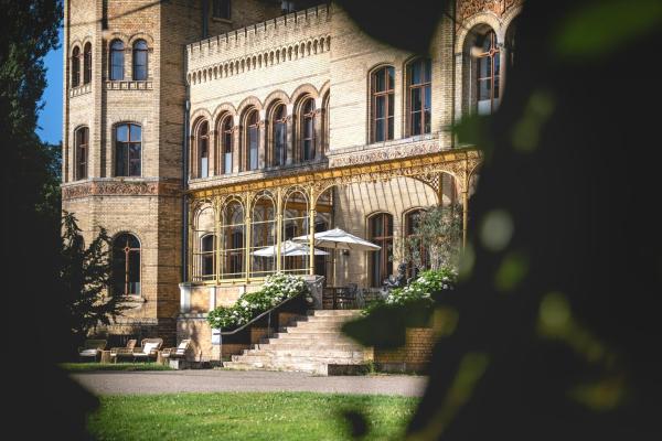 Hotel Schloss Neetzow - Mecklenburgische Seenplatte