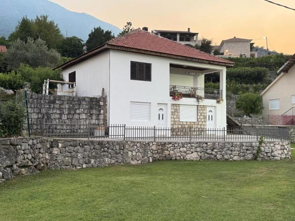Country House Vukmanovic Bukovik - Montenegro