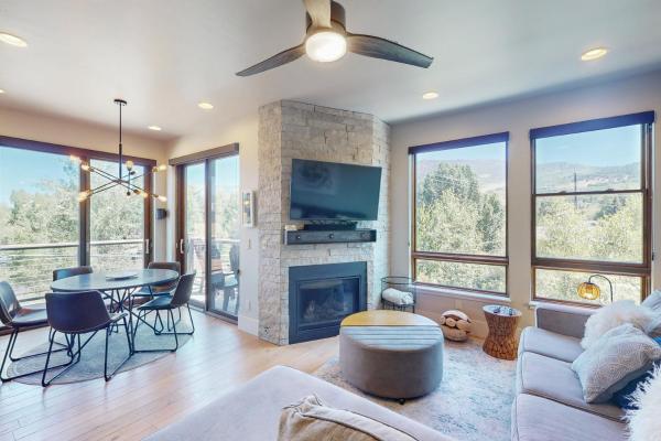 Blue River Condo Unit 3301 - Silverthorne, CO