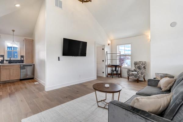 Whitewater Peak - Cozy Retreat With Scenic Views - ブエナ・ビスタ, CO