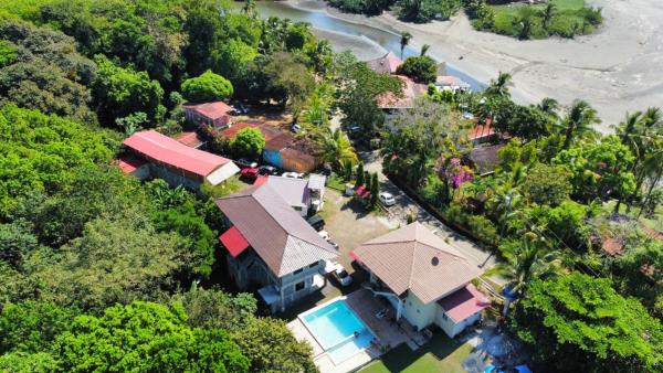 Oceans Hostal - Panama