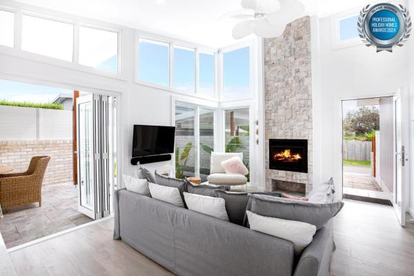 Unwind Pet Friendly 1 Min Walk To Beach - Australia