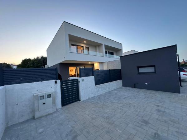 Luxury Villa With Private Pool - Ližnjan