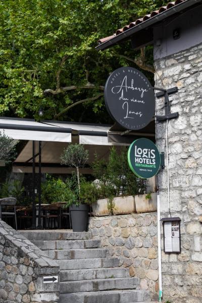 Auberge Du Vieux Lanas Logis Hotel Restaurant - Balazuc