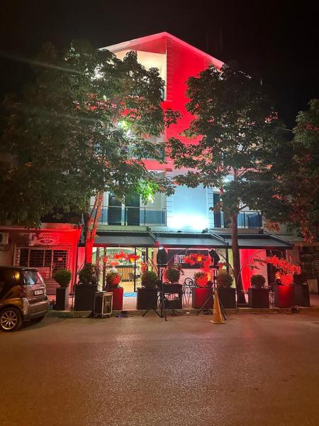 Hotel Milano - Vorë