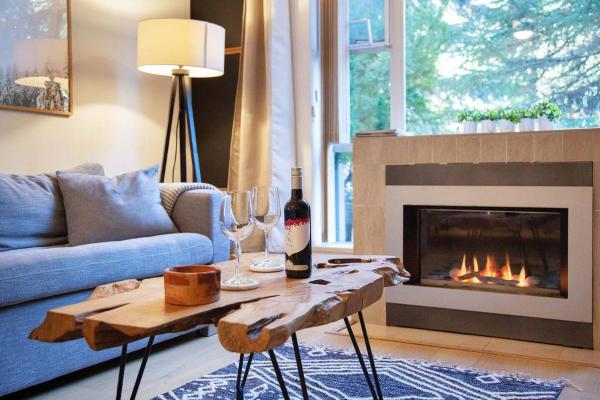 Glacier Lodge Premiere Suite - Whistler