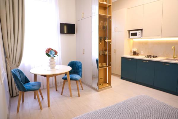 Modern Apartment, 3mins To Opera - Lviv