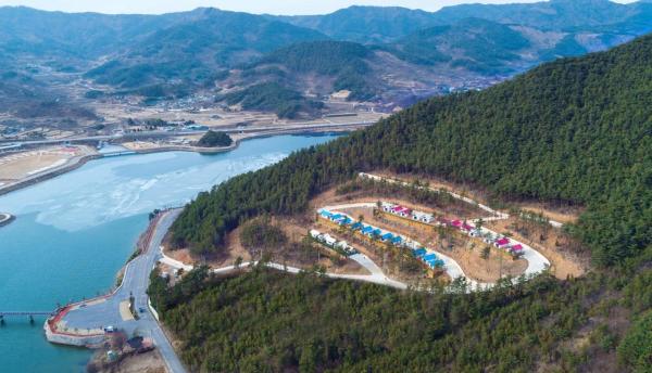 Gurye Jirisan Hosu Resort Pension - South Korea