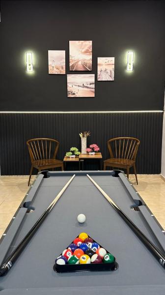 Yolo3 10pax Centraltown Piano, Pooltable, Netflix - Malesia