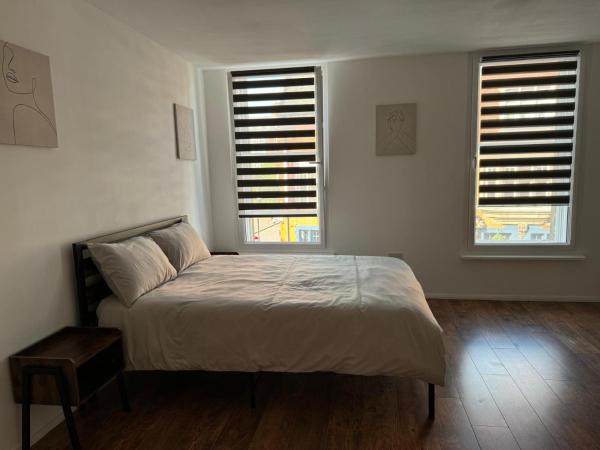 Studio In Bolton Town, Short Stay Studio 1 - Bury