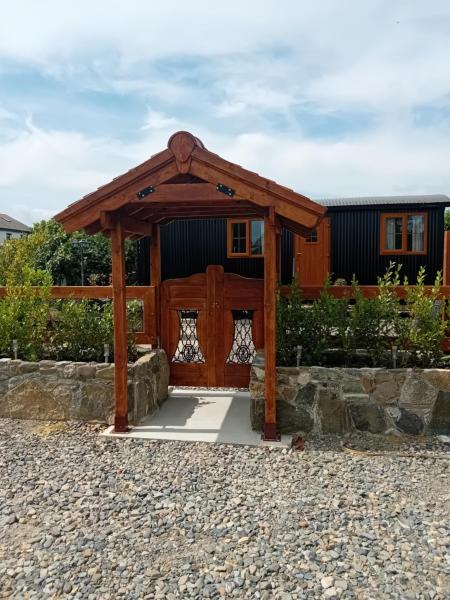 Carlingford Glamping Hut - Leinster
