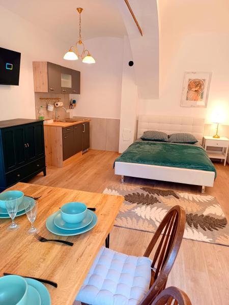 Apartments Romantic And Family Room Zemlinski - Puchberg am Schneeberg