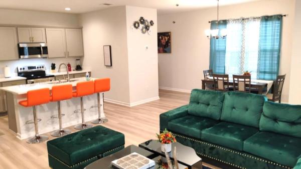 Game Day Touchdown Lounge In Baton Rouge - Cb1024 - Louisiana