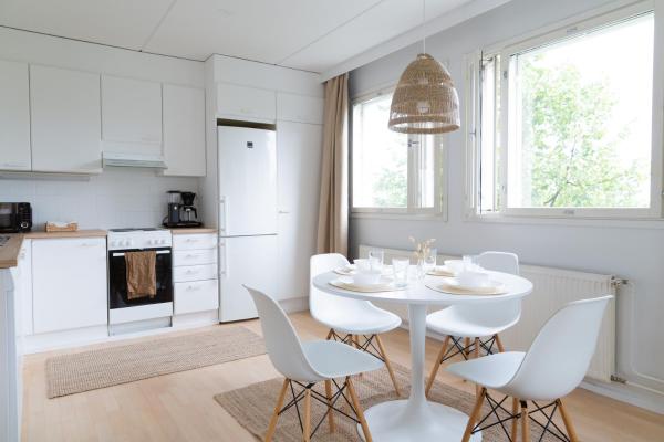 Stylish 66m2 Apartment With Private Sauna And Balcony - Helsinki