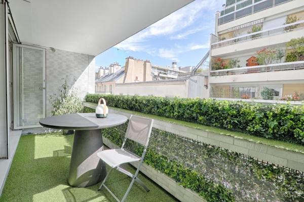 Saint Dominique - Perfect Location - Eiffel Tower - Pariisi