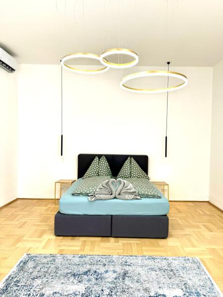 Opera Vienna Apartment 145 M2 - Vienna