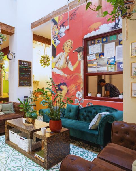 Home Youth Hostel By Feetup Hostels - La Torre