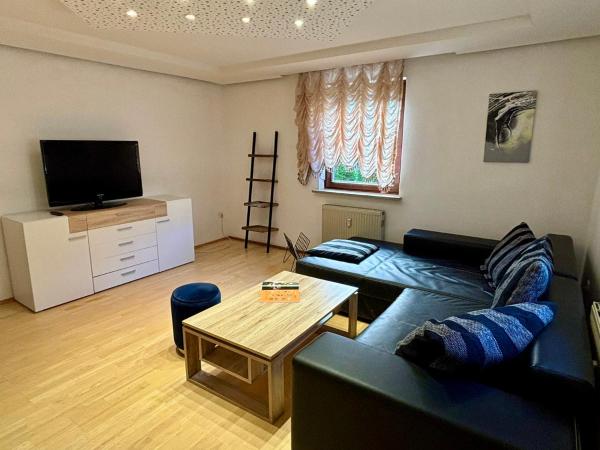 Erdgeschosswohnung Neben Schloss Blutenburg Mit Privatem Garten - Munich