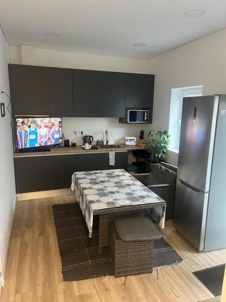 Friend's House - Maia