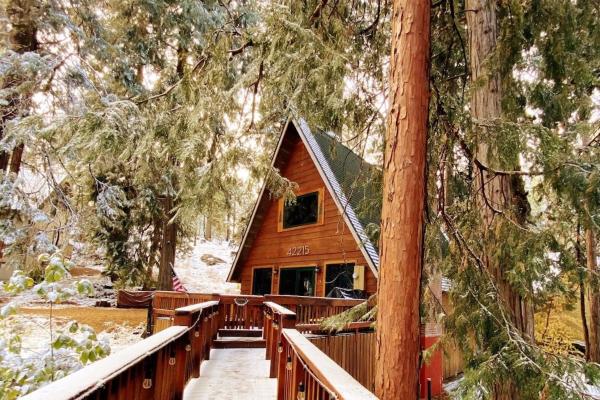 Hb Hideaway Boho Treehouse Vibes In The Pines - Shaver Lake, CA