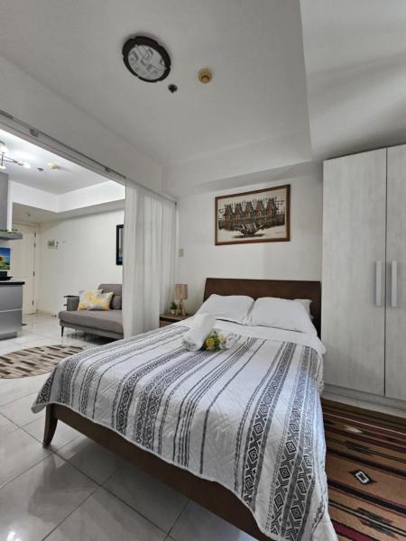 Azure Haven Staycation - Bacoor