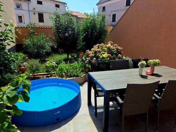 Apartment Lupo - Peroj