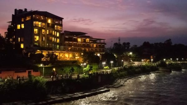 Suite Room With Uniterrupted View On The Ganga - Rishikesh