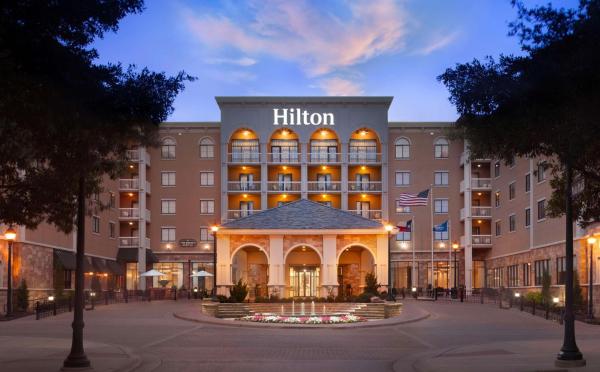 Hilton Dallas Southlake Town Square - Euless, TX
